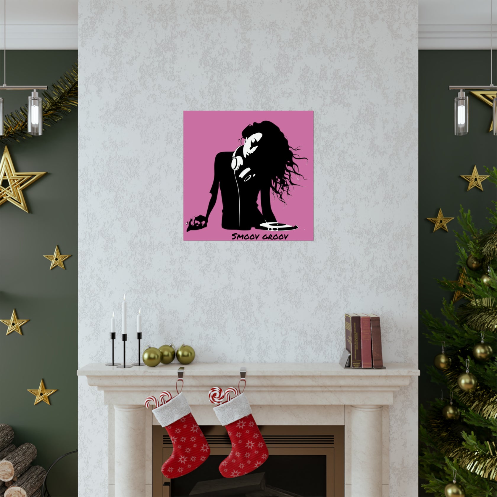 Smoove Groov Pink DJ Girl – Fuzzing Dog